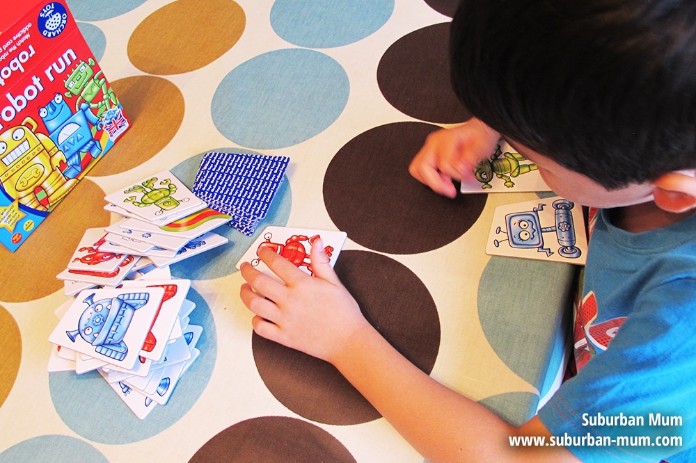 Suburban Mum | Orchard Toys: Alphabet Jigsaw and Robot Run review