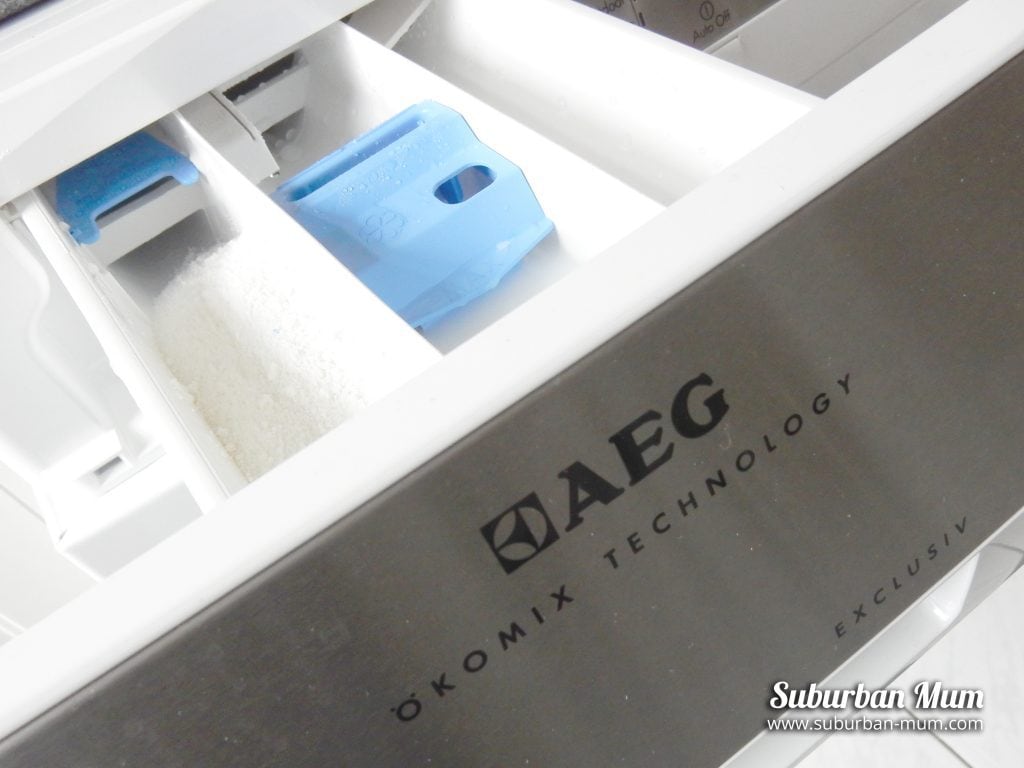 Review: AEG L89499FL Washing Machine | Suburban Mum