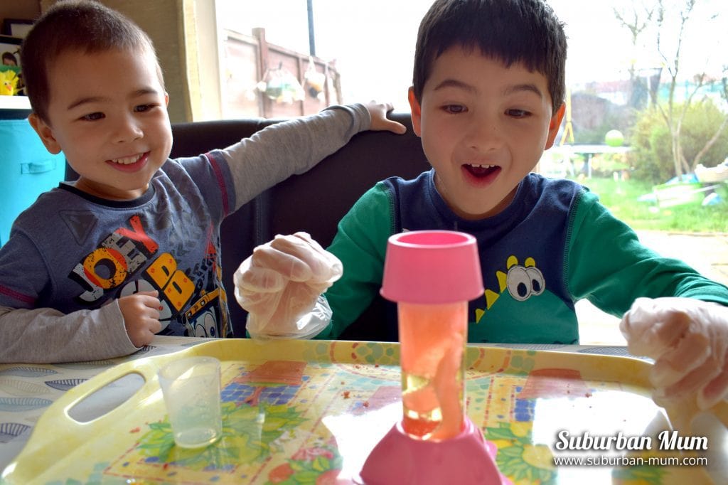 Wild Science Lava Lamp and Glitter Tube Factory | Suburban Mum