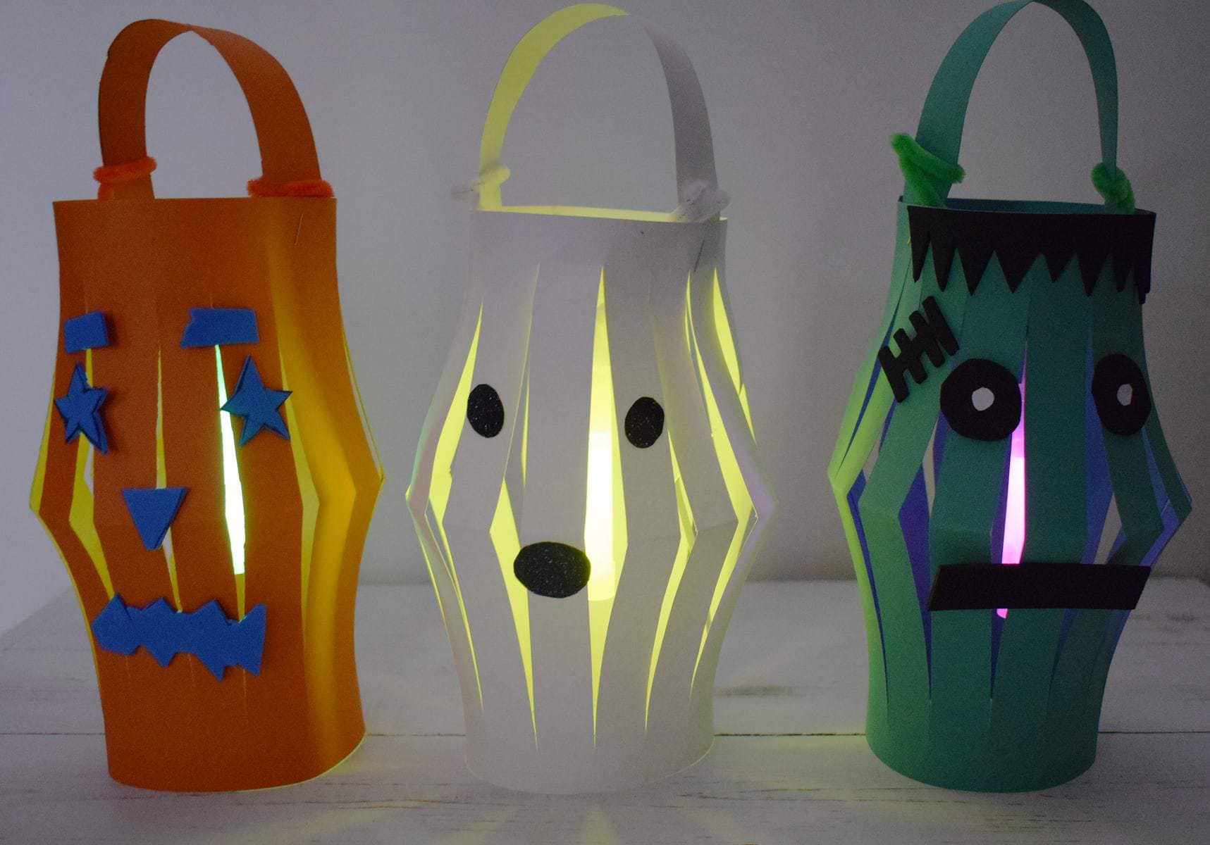 Craft Corner Halloween Paper Lanterns Suburban Mum Craft Corner Halloween Paper Lanterns Suburban Mum